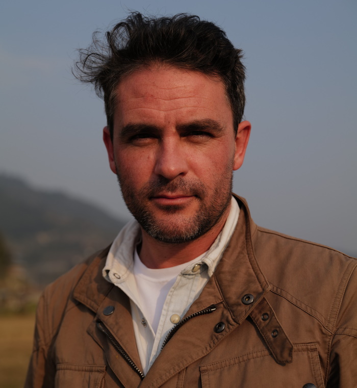 Explorer Levison Wood To Speak At World Travel Market London Eye Of Riyadh
